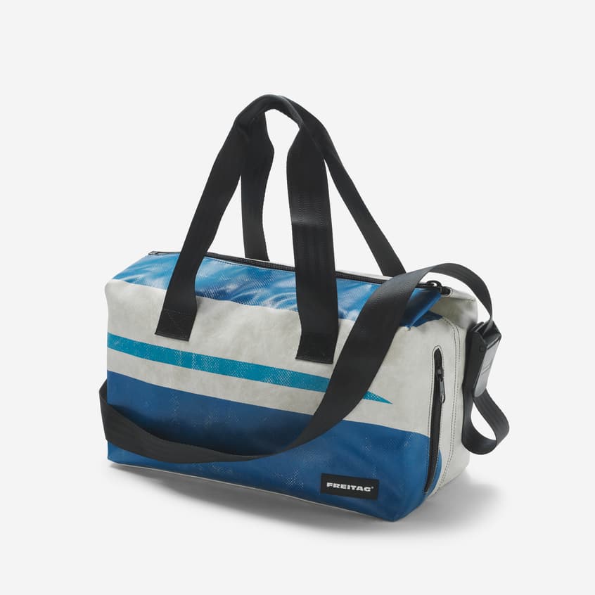 FREITAG | Borse uniche e accessori in teloni logori di camion e tessuti ...