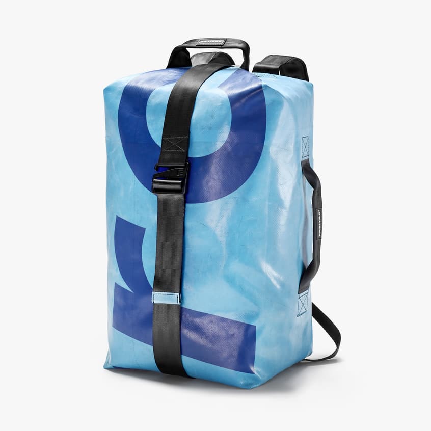 FREITAG | Sacs uniques et accessoires en bâches de camion usagées et ...